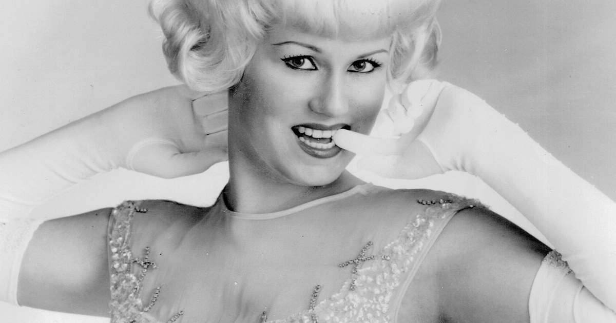 byNWR > Hot-Blooded Women: The Dames of Dale Berry Pt 3